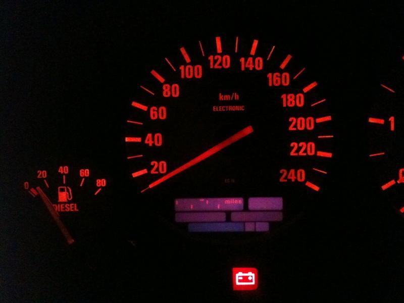 [E34 M51 an94] Tutoriel réparation écran de totaliseur klms OBD E34 ...