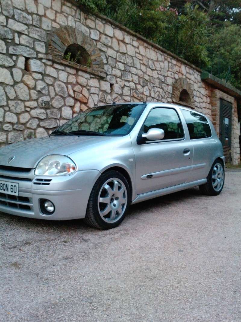 Clio RS1.. R26.. Clio WSR - Présentations de vos machines - AutoPassion